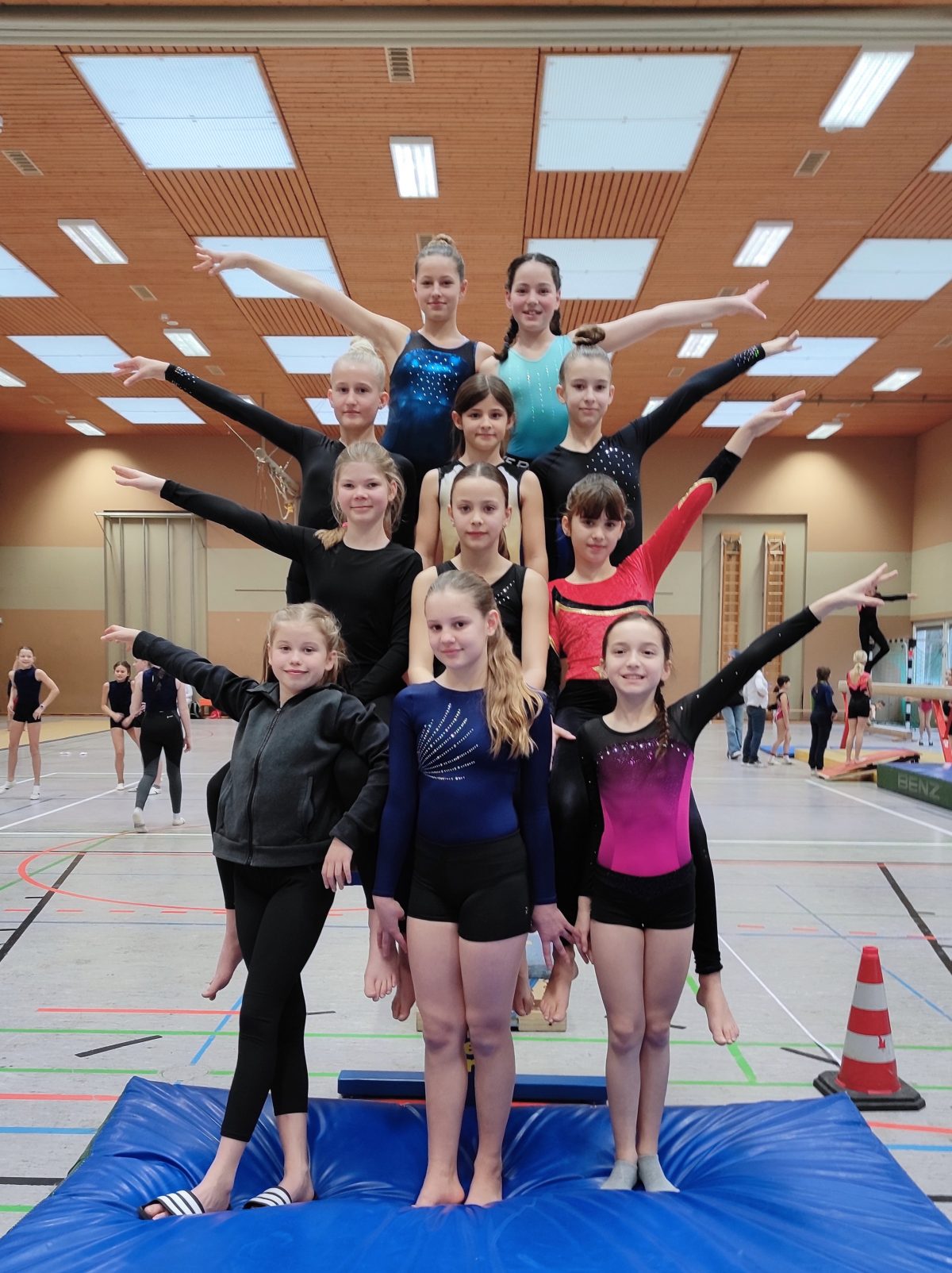 Jugend trainiert für Olympia: Turnen - Markgrafen Gymnasium