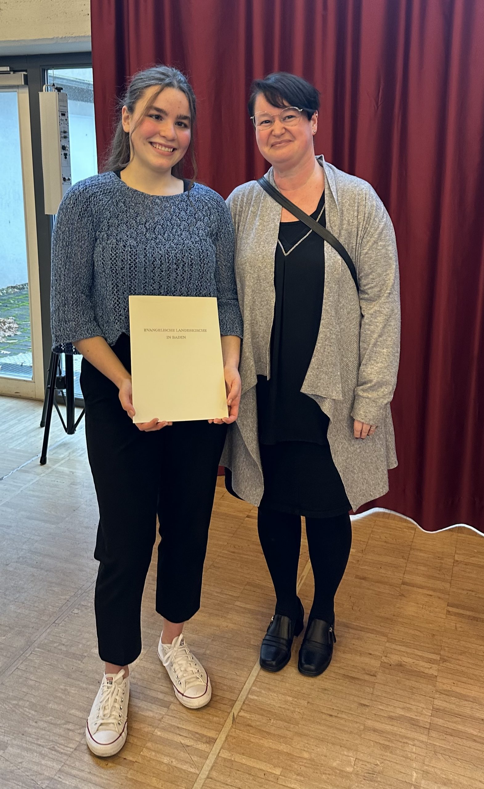 Abiturientin Sophie Schneider gewinnt Preis für Klimastudie ...